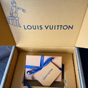 Louis Vuitton | Accessories | Louis Vuitton Monogram Reverse Card ...